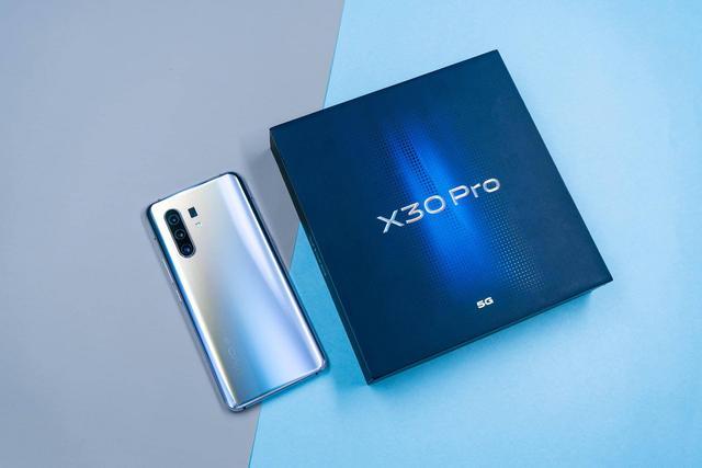 只有登高才能眺望远处？让vivo X30 Pro来当你的眼睛__财经头条