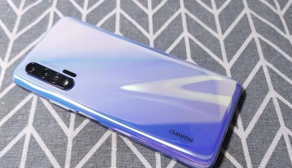 华为Nova6 5G、荣耀V30、IQOO Pro，谁才是最具性价比的5G？__财经头条