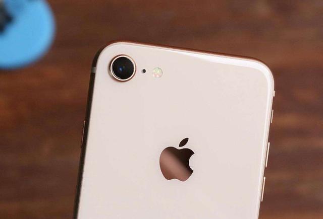 iPhone9好消息再曝光：苹果A13+3GB，国行2800元？__财经头条