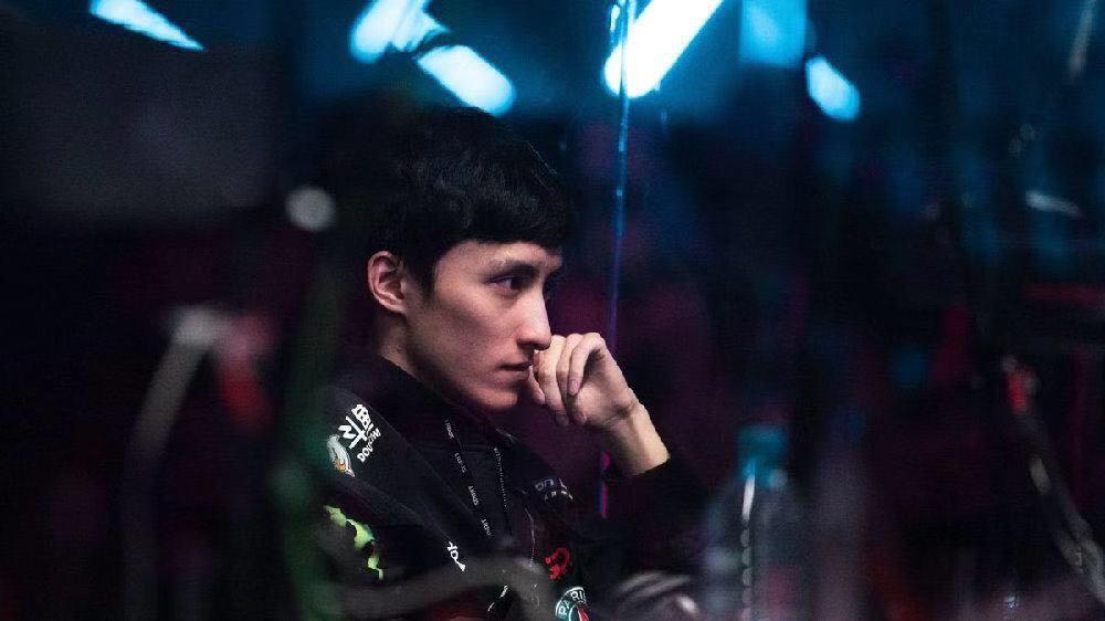 DOTA2：Ame真的很差吗？国内外网友为Ame鸣不平！Notail发声|队伍|离队|战队_新浪新闻