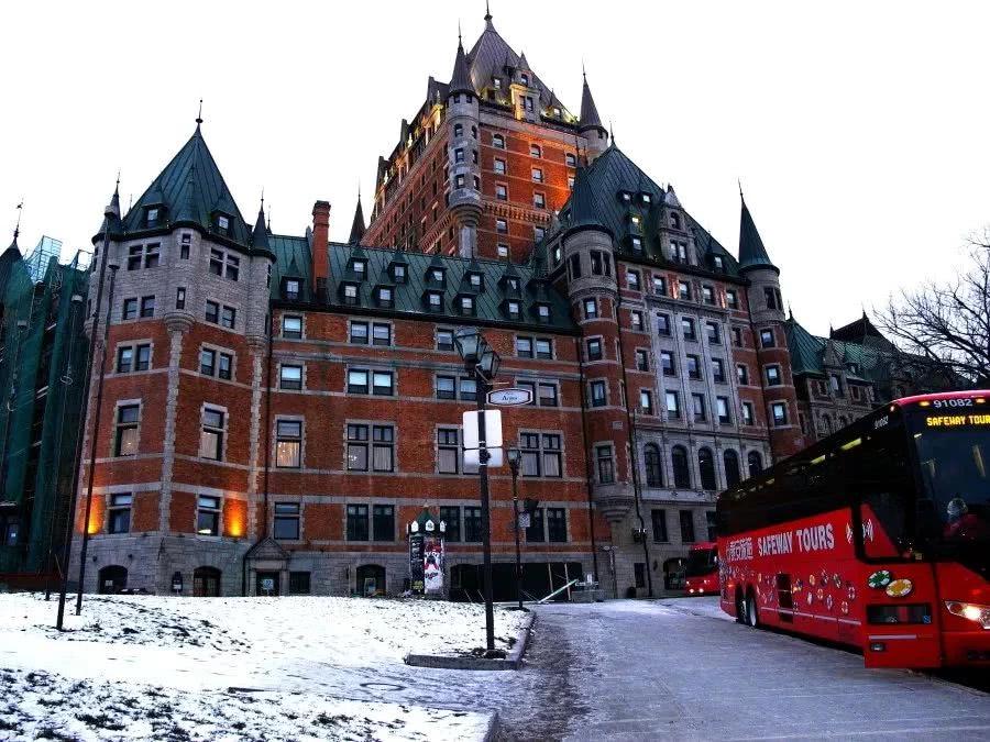 魁北克市是加拿大第一座城市