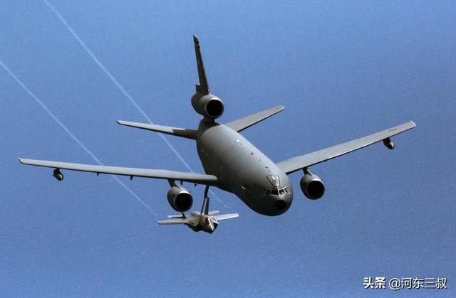 全球现役最大空中加油机，伊朗拥有唯一一架KC-747|空中加油机|加油机|伊朗_新浪新闻