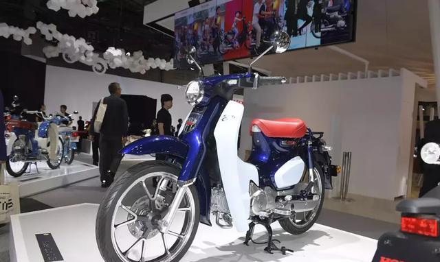 本田发布新一代的 Super Cub “超级幼兽”-新浪汽车