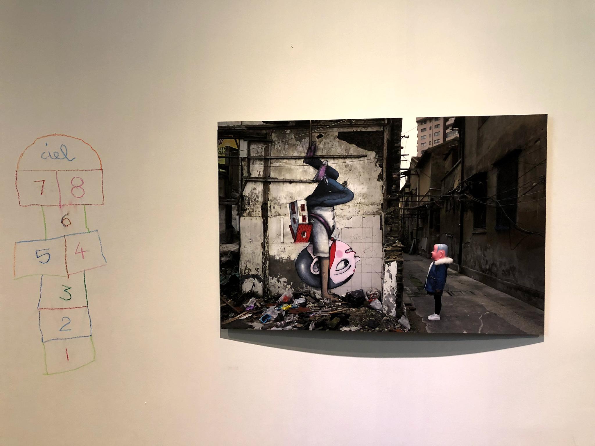 儿戏 | 法国街头艺术家 Julien Malland（又名 Seth 柒先生）的个展|法国|个展|儿戏_新浪新闻