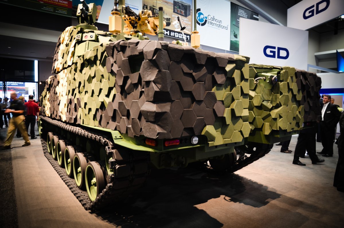 ArmorWorks公司开发的名叫“TactiCam”3D迷彩样式伪装贴片|3D|外层|车辆_新浪新闻