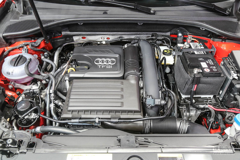 10月13日上市 奥迪Q2L预售22.68-28.18万元-新浪汽车