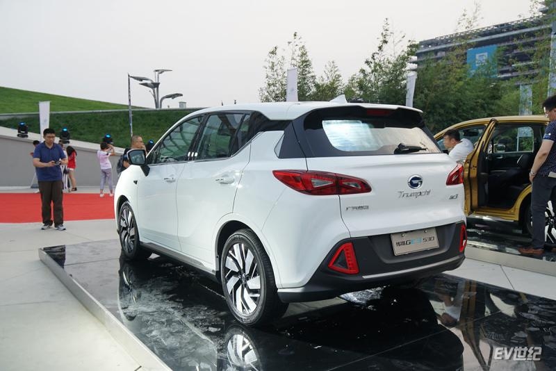 传祺GE3 530纯电SUV正式上市 补贴后售12.98-15.58万元-新浪汽车