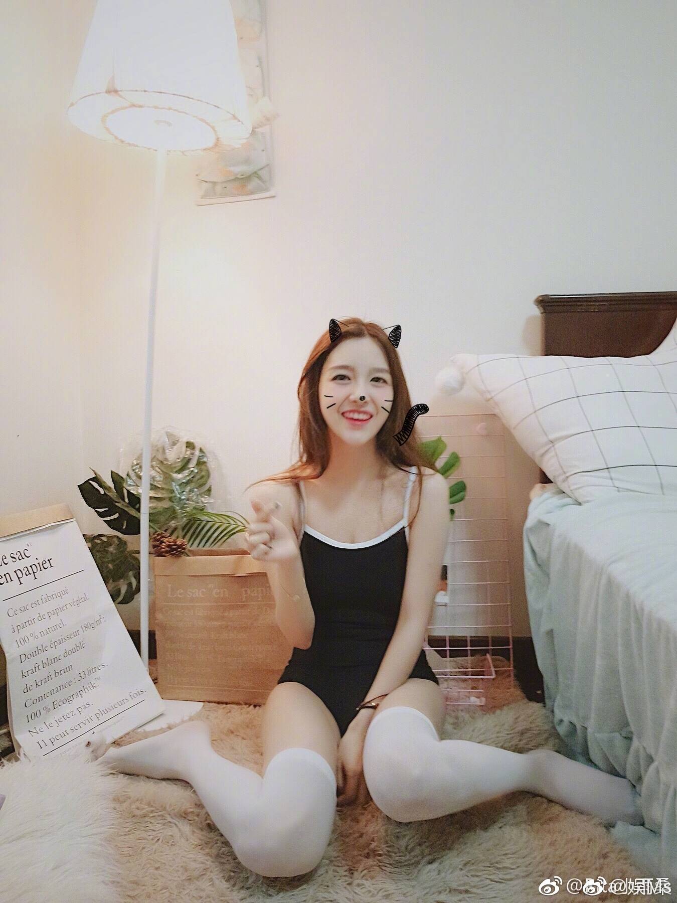 rita泳装照，这波操作你们打几分？@Rita小雨桑 曾在S8决赛前许愿