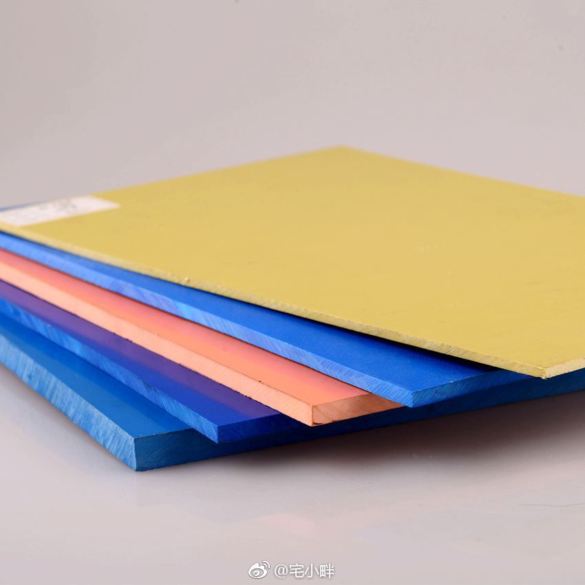 pvc英文名polyvinyl chlorid，英文缩写PVC