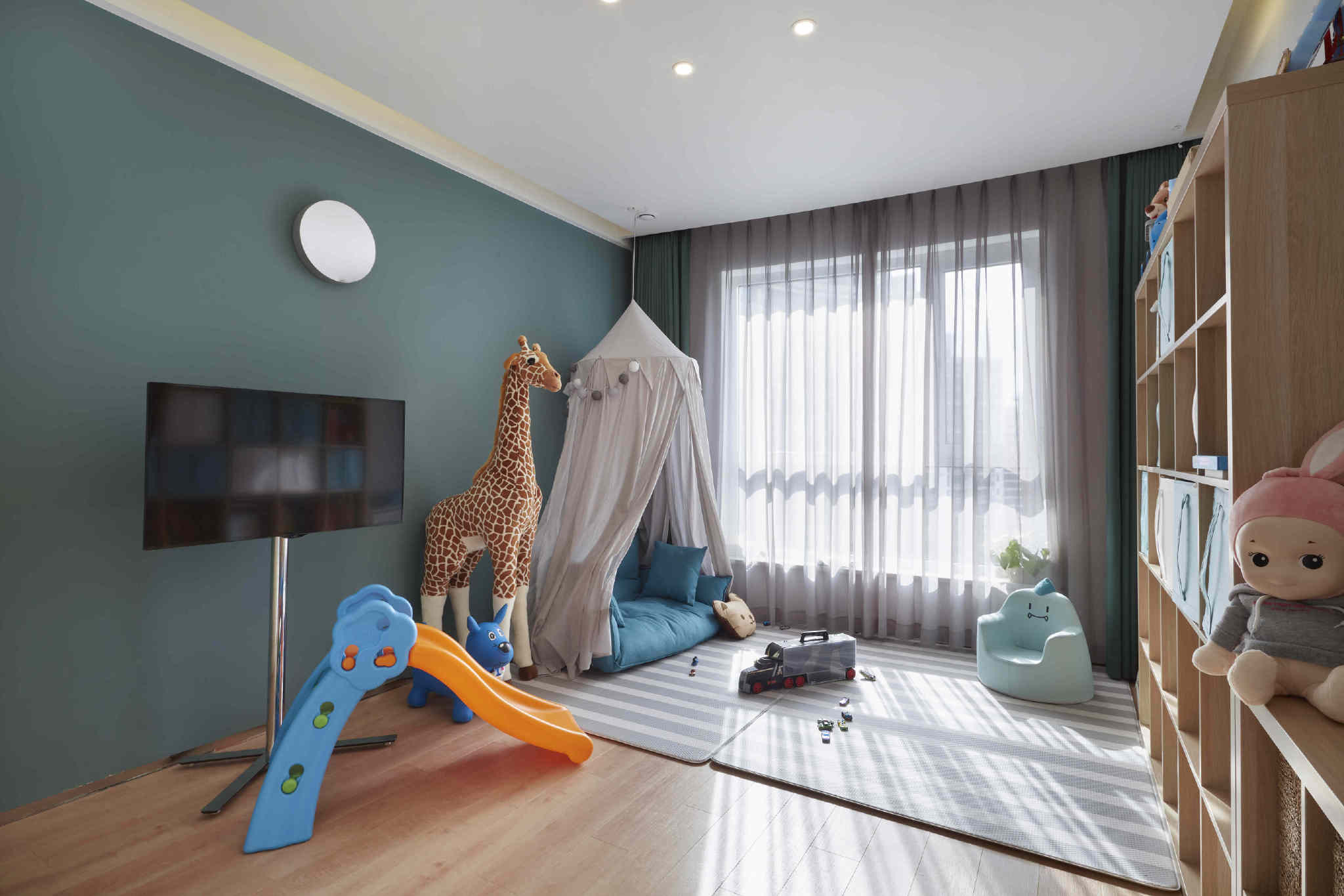 上海，400㎡的圆形大平层，设计师让空间做到了最大的开放，并且