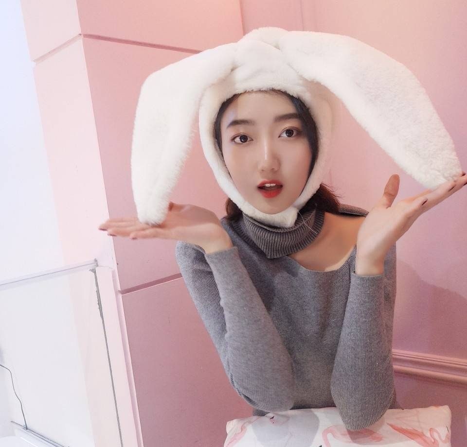 华南农业大学 郭玮含 99年 身高170cm 体重44kg