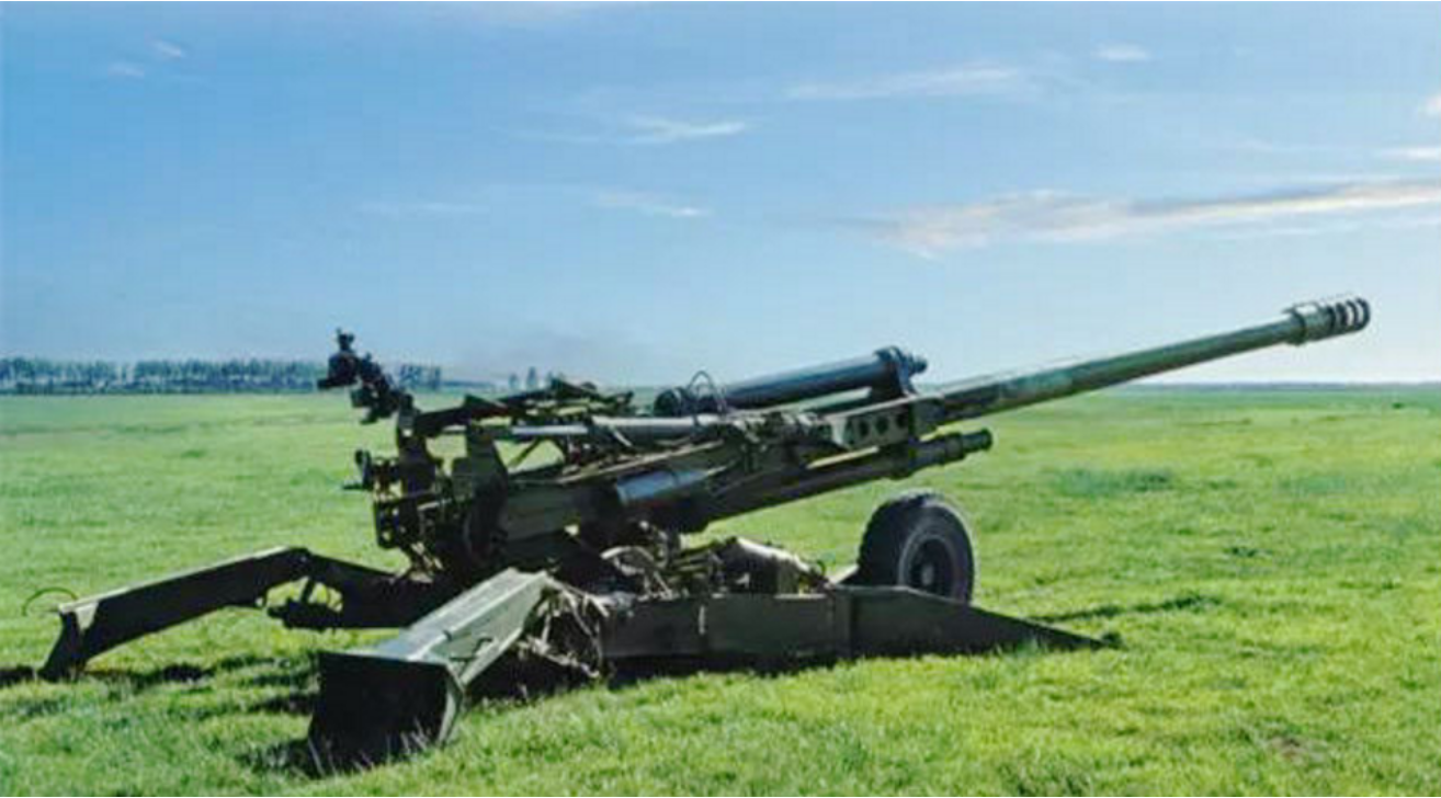 强势出击!AH-4榴弹炮轰炸胡赛武装 05自行火炮客串出场