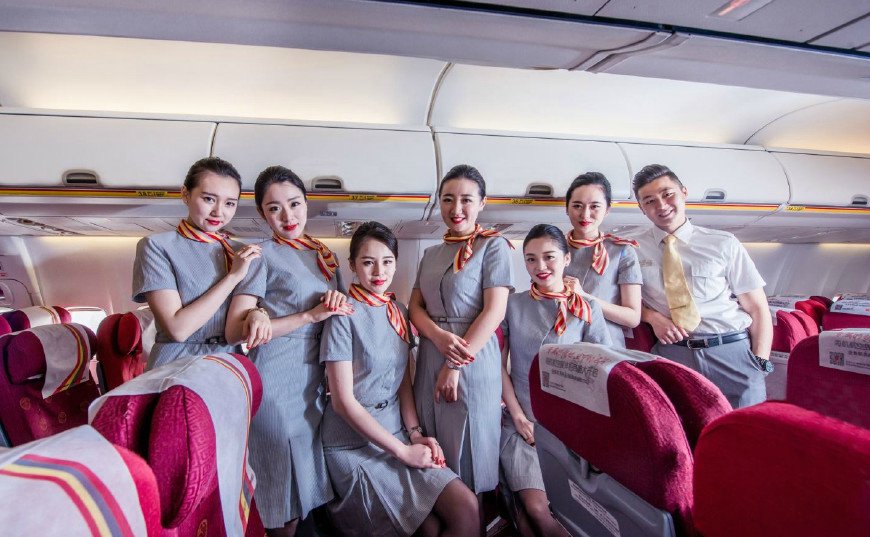 各国的空姐,中国空姐最漂亮,韩国空姐没整容,美国空姐像大妈