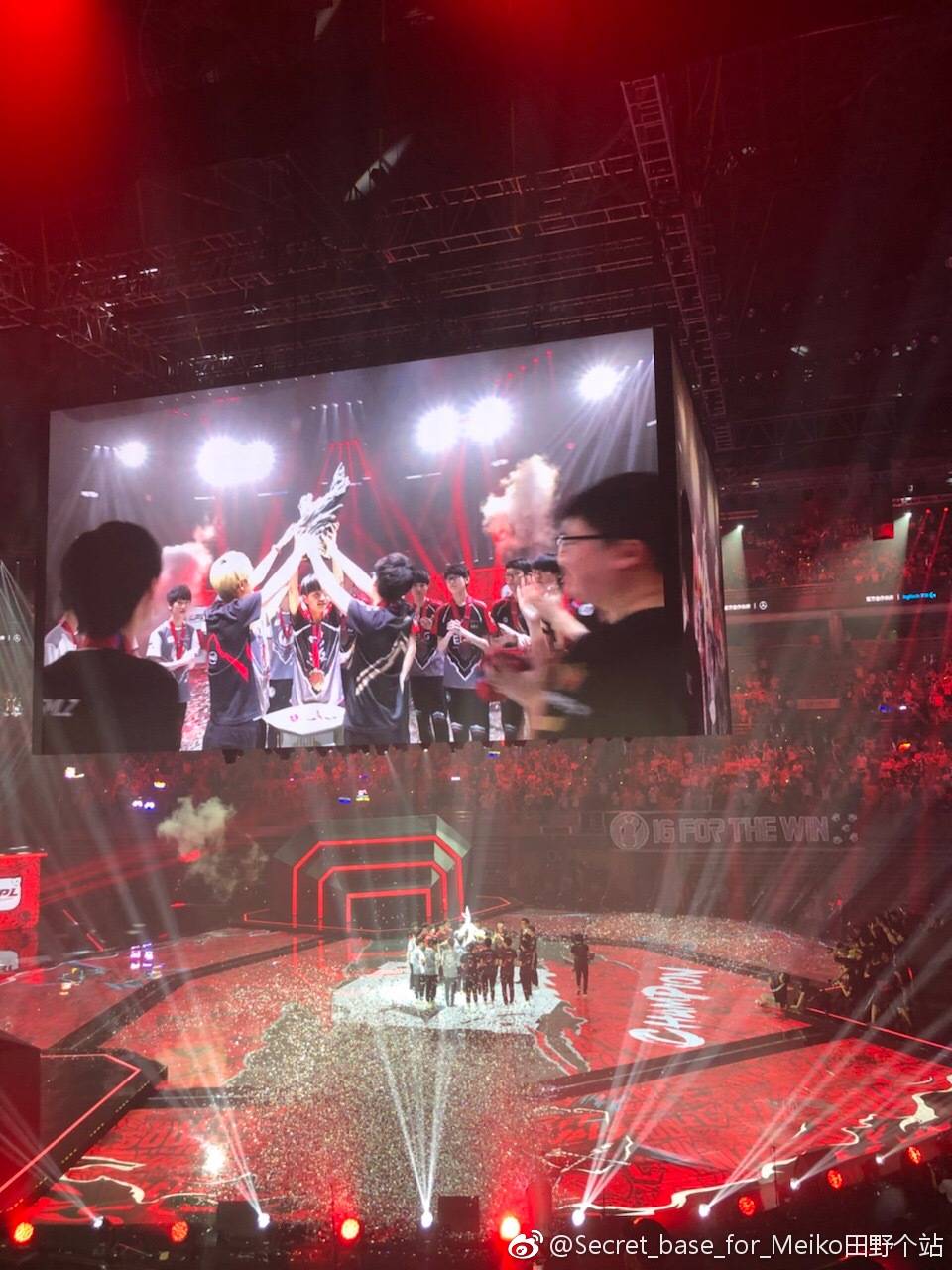 英雄联盟:最终RNG还是赢了AFS，获得了LPL亚洲对抗赛的冠军