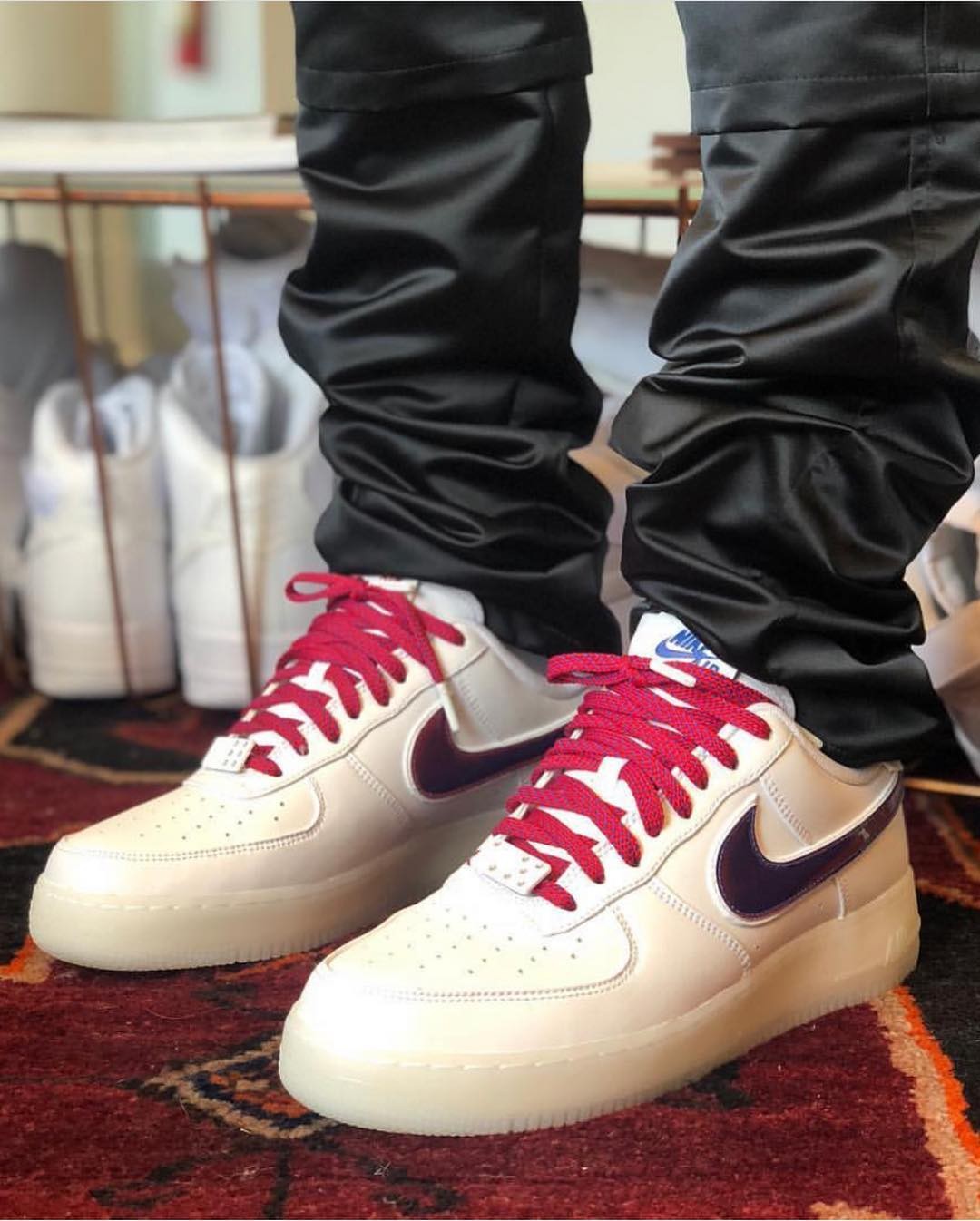 多米尼加别注款 AF1，光是这鞋底就够漂亮的了！