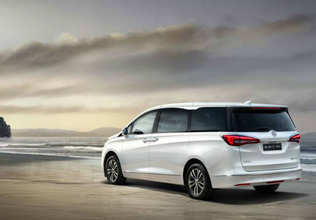 四款性价比超高的MVP车型，别克GL8上榜，你更喜欢哪一辆-新浪汽车