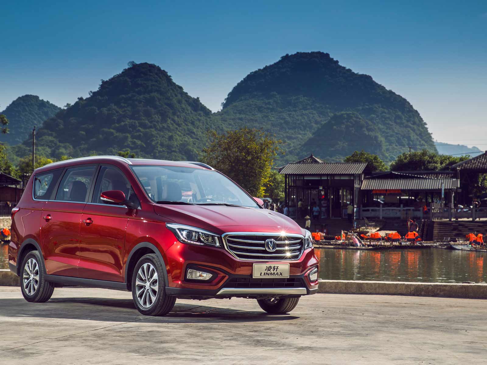 搭1.5T＋七座空间，价格亲民的MPV来了，6.79万起售-新浪汽车