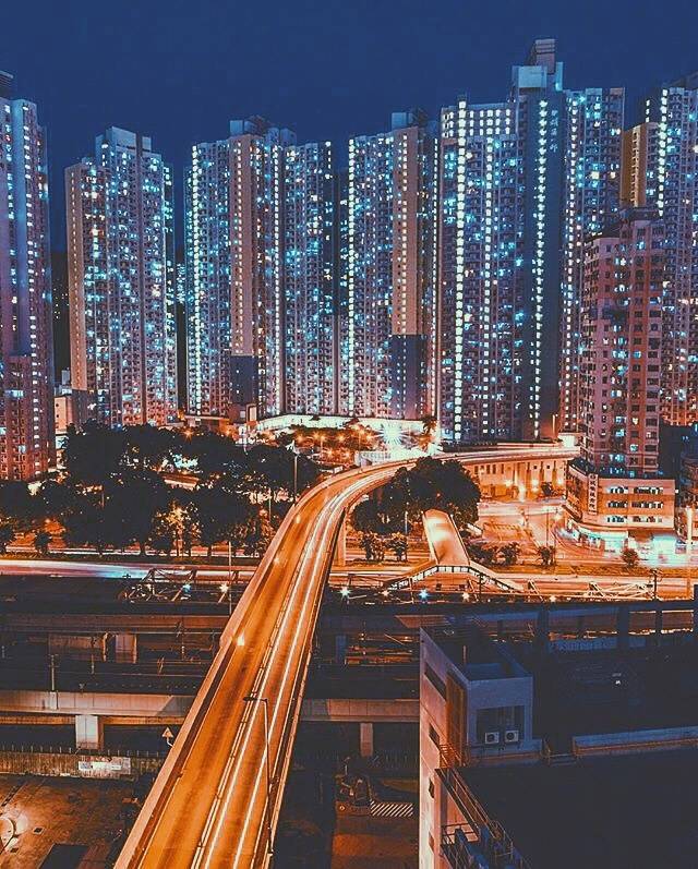 VSCO夜景调色教程步骤：滤镜P5+12，锐化+5，饱和度+2，阴影补偿+5