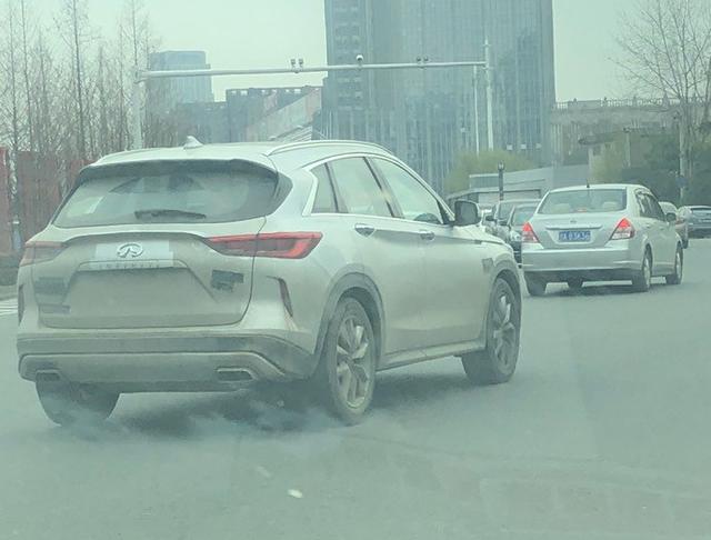 别说奥迪Q5和奔驰GLC,全新国产英菲尼迪QX50能干过凯迪拉克XT5-新浪汽车