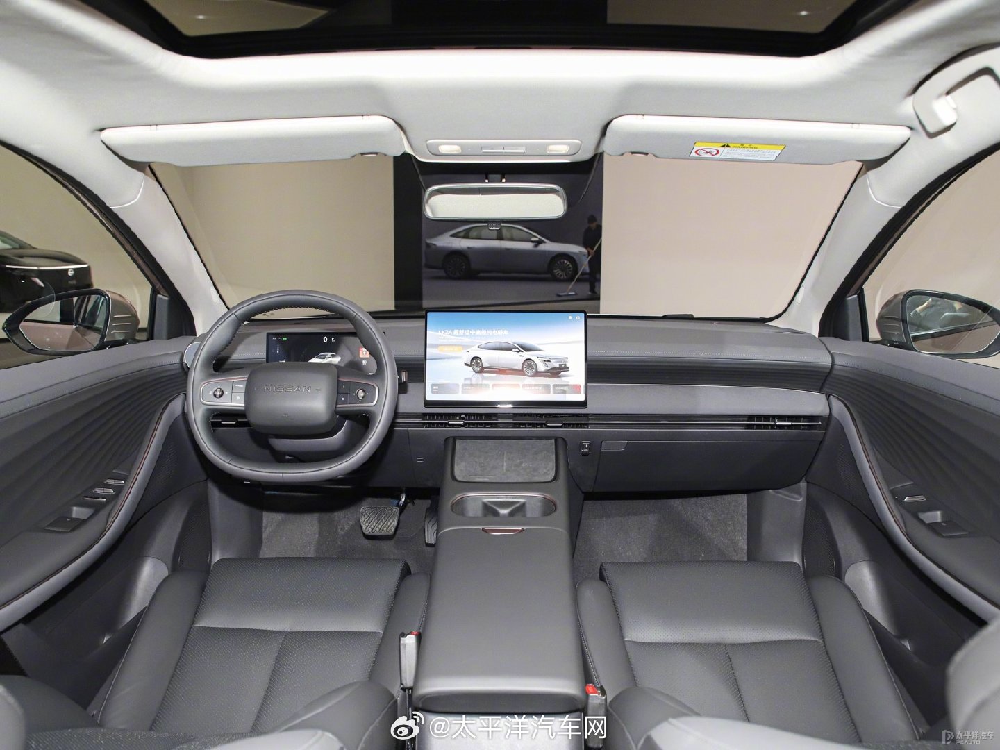 东风日产N6上市，预售价10.99万起，纯电续航180km-新浪汽车