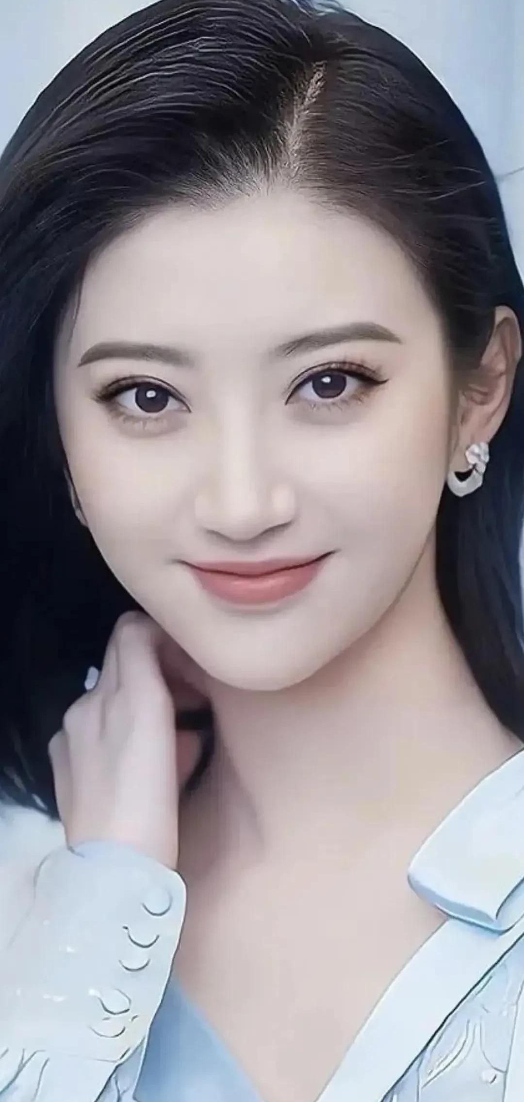 温柔甜美的景甜，姣好的容颜，迷人的身姿，娇俏可人！