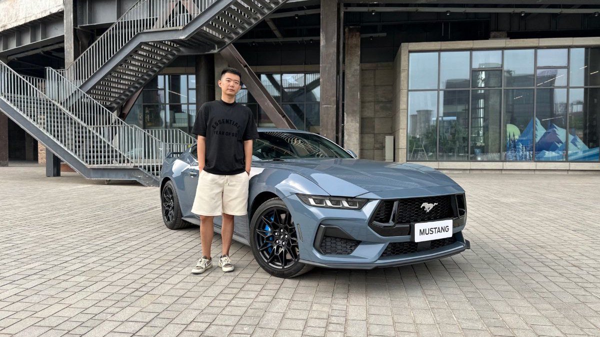 静态体验全新福特Mustang 2.3T，首次引入敞篷版，拉风又好玩|新车计划|美系新车|福特_新浪新闻