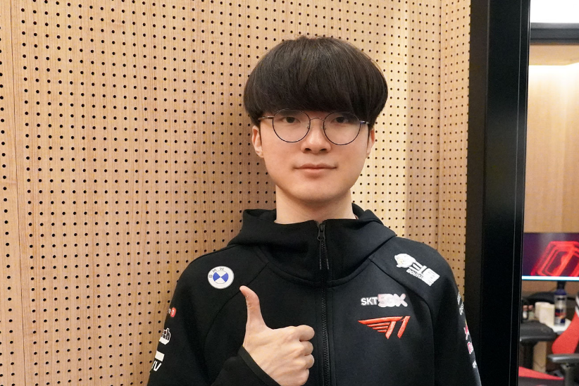 Faker谈季后赛一穿三：没太大负担！要比之前一穿四难度更低|季后赛|选手|常规赛_新浪新闻