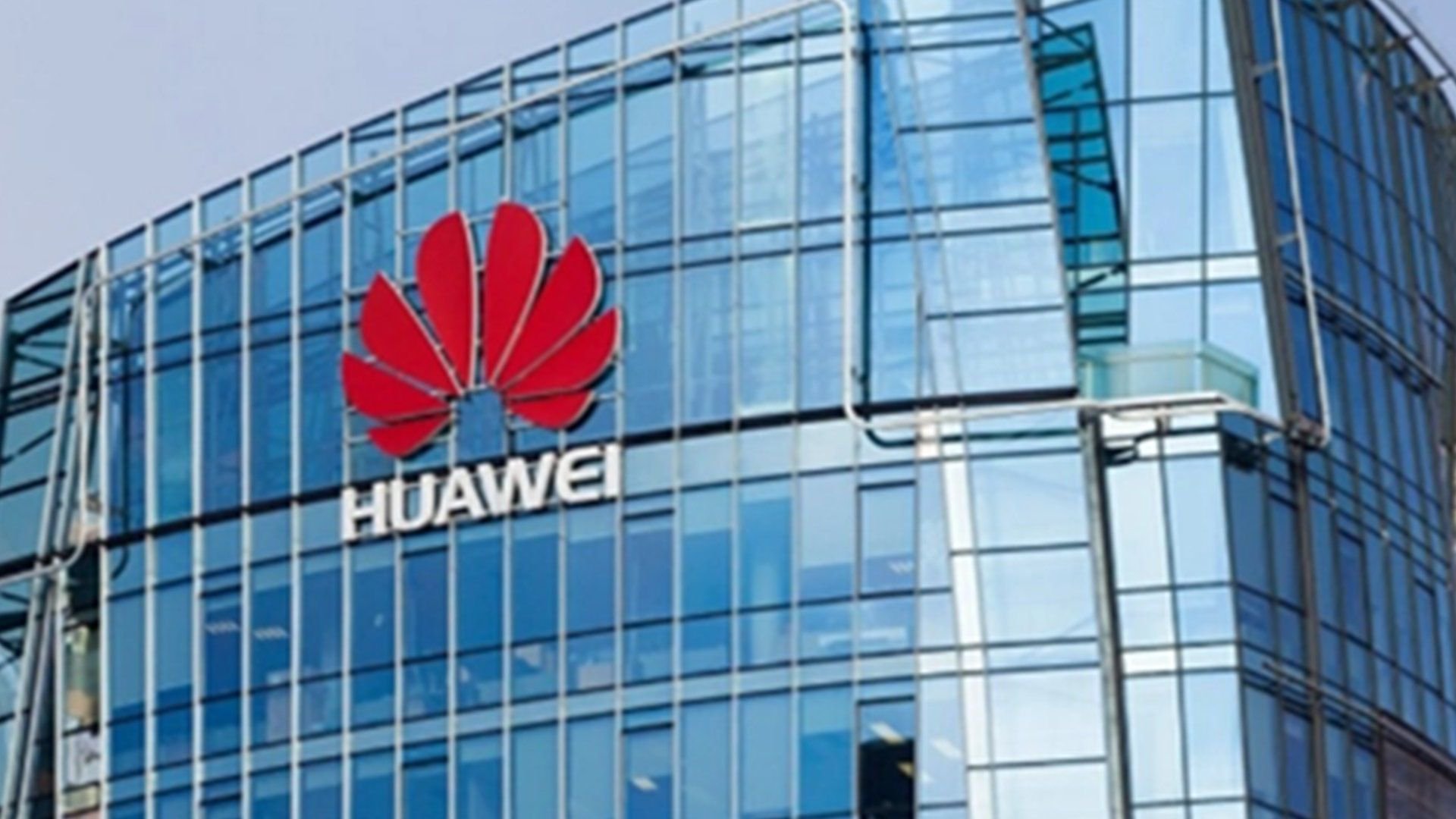 华为首家海外工厂将落地法国：生产4G和5G基站所需芯片组等零件_新浪新闻