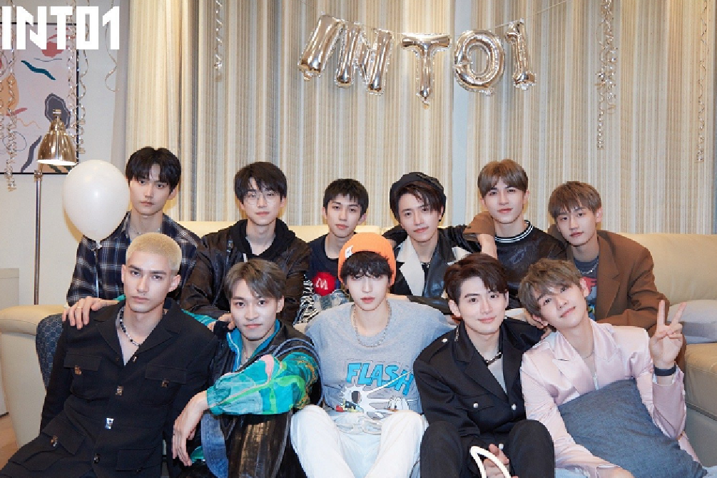 INTO1资源汇总，1人无资源，6人仅一个商务资源|刘宇|商务|林墨_新浪新闻