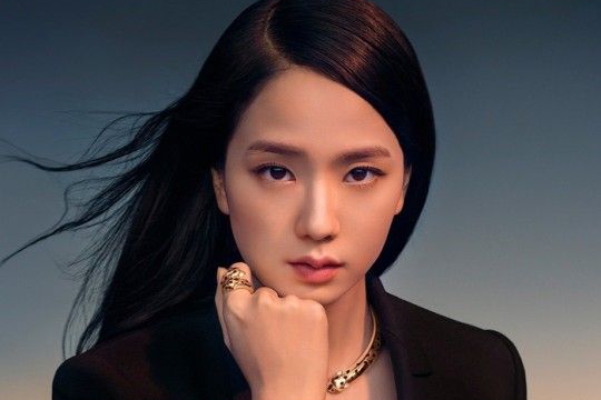 BLACKPINK成员JISOO最新代言宣传照曝光|宣传照|女团|版权所有_新浪新闻