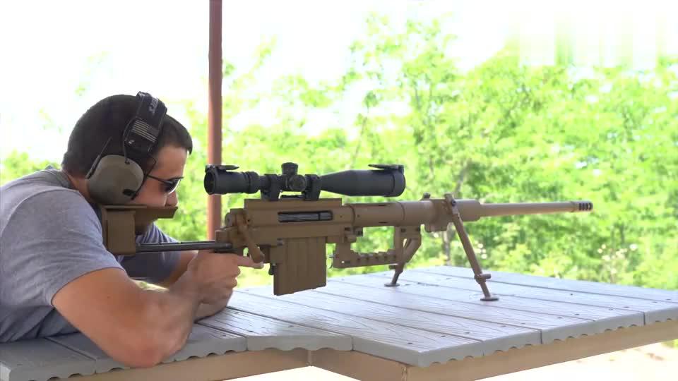 M200狙击步枪：世界上射程最远、精度最高的狙击枪之一!_新浪新闻