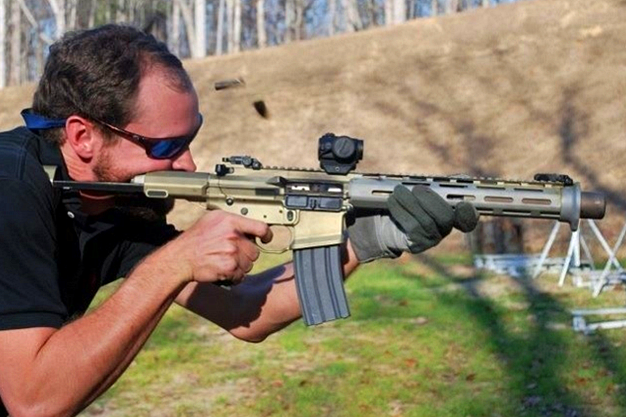 美国“蜜獾”PDW步枪，美军还没明确表态采用，最好看的AR短枪|蜜獾|短枪|步枪_新浪新闻