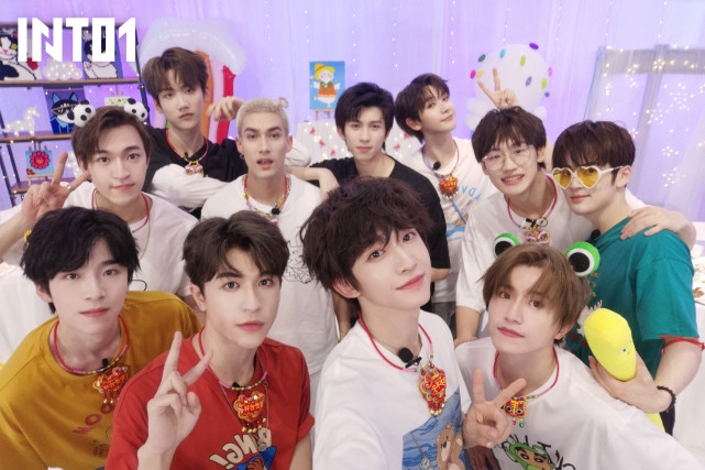 INTO1首张EP发行，难听词条又上热搜，这个组合音乐性不强|团体|音乐性|词条_新浪新闻
