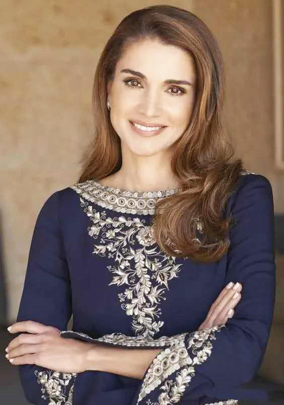 从难民到王后，王子为她放弃一夫多妻，马云称她为导师——拉尼娅|拉尼娅|约旦|王后_新浪新闻