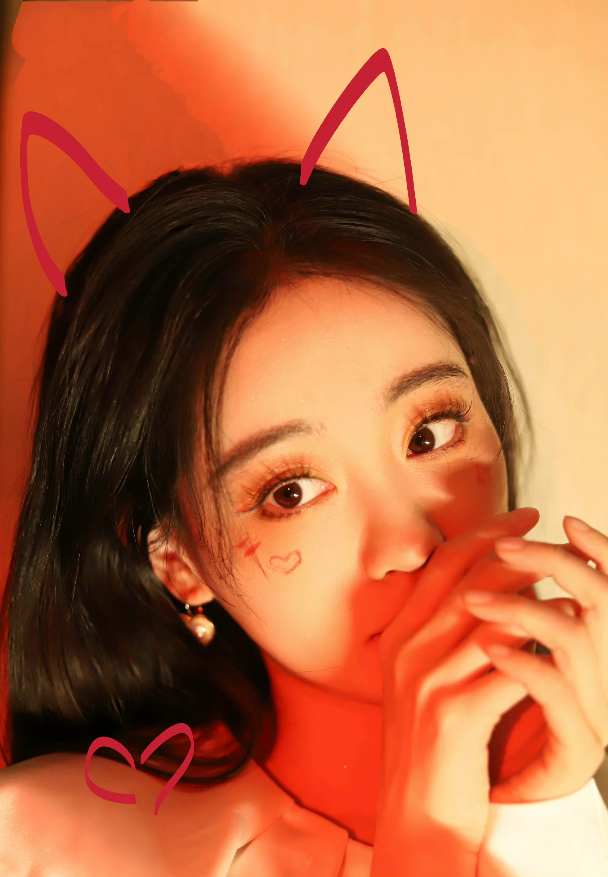 祝绪丹最新随拍！可爱鬼妆容鬼马甜美，甜酷风格小恶魔即视感