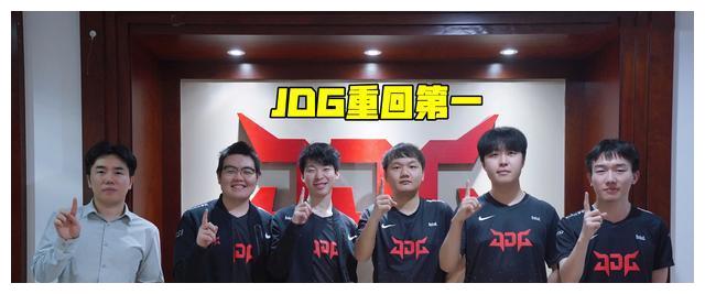 JDG送给V5第二败！369纳尔单杀Rich，赛后无情嘲笑Karsa|纳尔|格温|比赛_新浪新闻