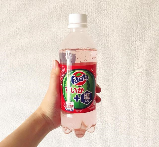 始于二战时期的“芬达”，在全球有超过90种口味，你喝过几种？__财经头条