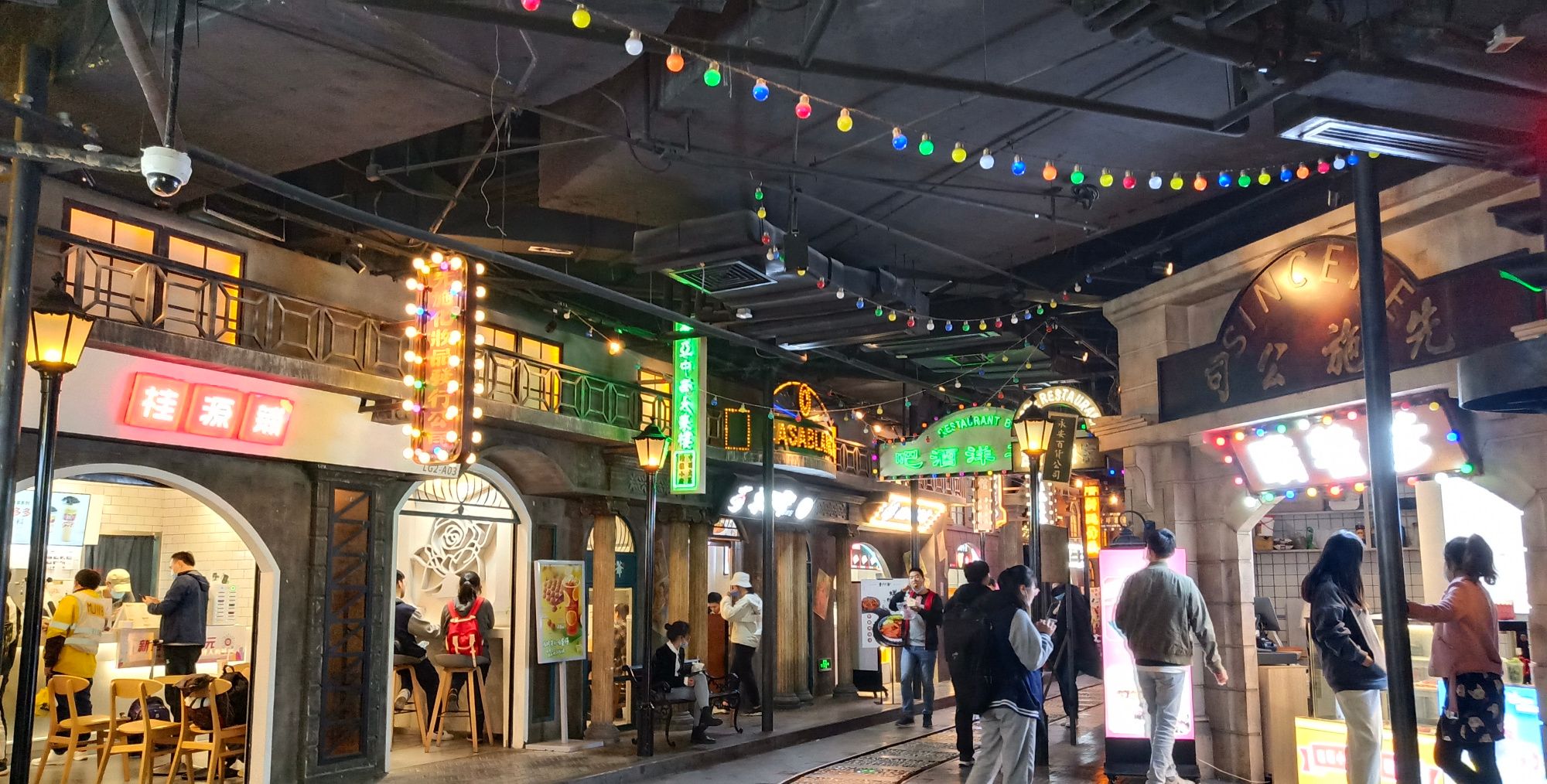 民国风韵体验感十足的上海1192弄风情街