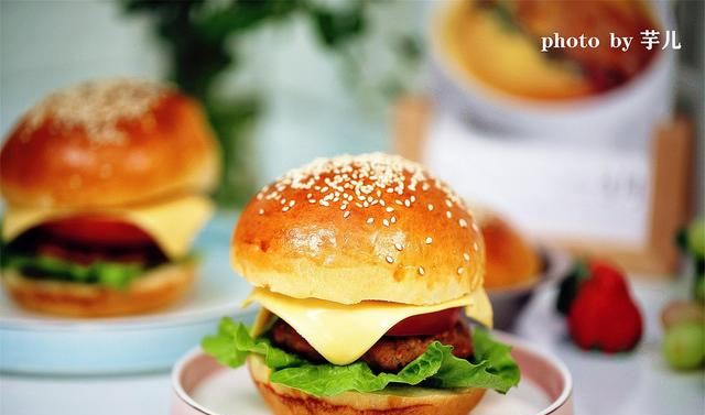 想吃汉堡不用买，教你在家做，一次发酵，省时省力，比买的还好吃__财经头条