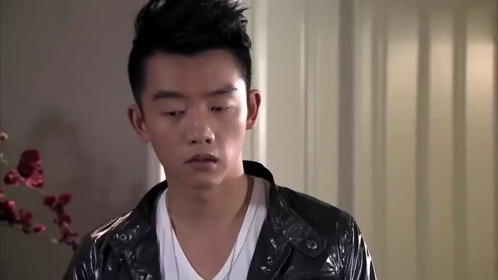 精彩影视你身上有他的香水味是我鼻子犯的罪。新浪新闻