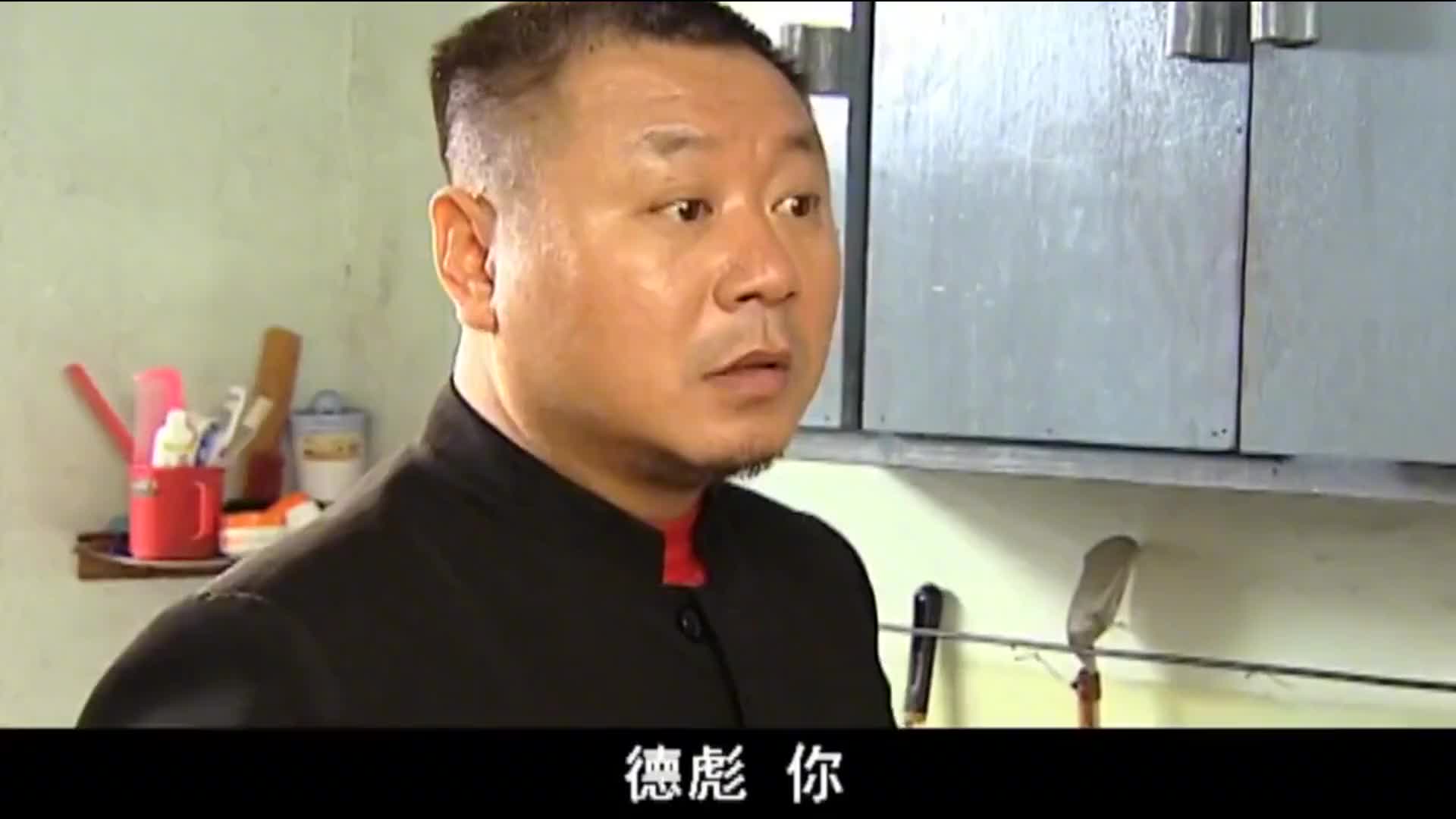 欢乐：笑喷！女病人要上厕所，护士赶紧赶走大帅和彪子_新浪新闻