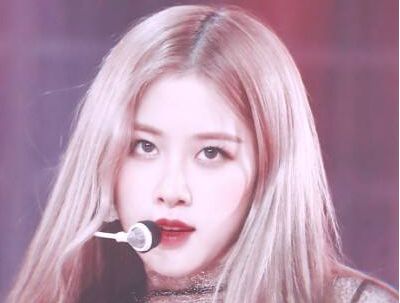 谁家的仙女快来认领，Rose'绝美出圈图！