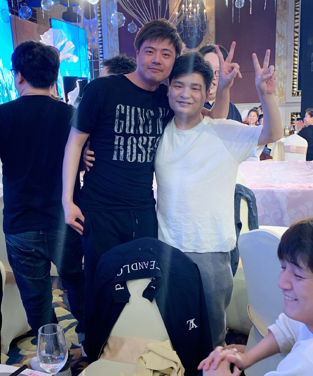 DOTA2直播一哥YYF补办婚礼大佬云集，longdd好像长高了