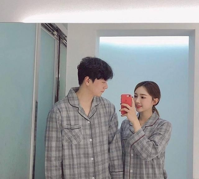 如何拍出好看的双人照?盘点20种双人拍照姿势,摆Pose不再烦恼!