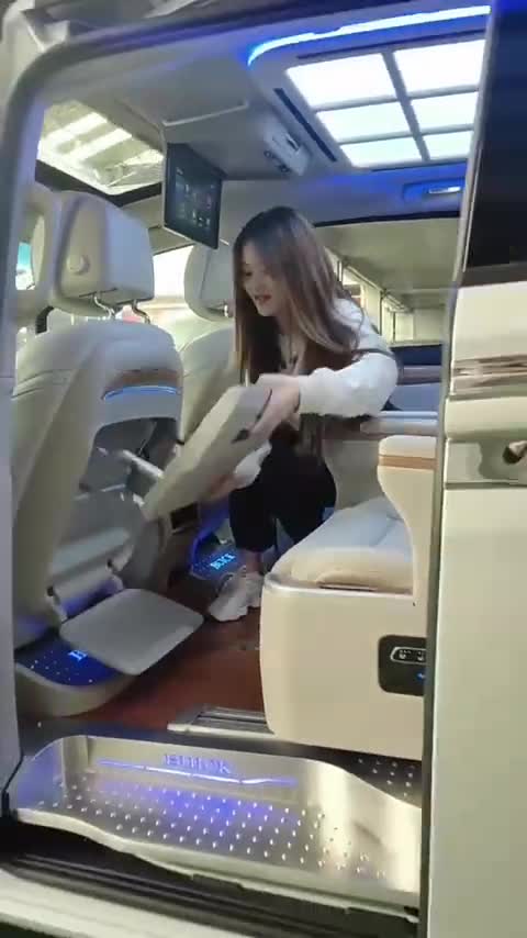 别克GL8升级，可以如此帅气哦！|改装案例|20-25万mpv|别克_新浪新闻