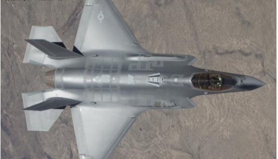 F-35背部有锯齿边的格子是什么？有什么作用？