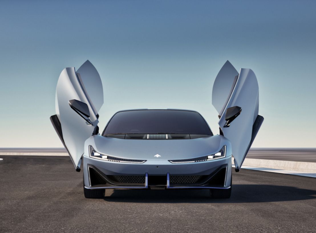 "中国无超跑"成历史！广汽埃安发布Hyper SSR：1.9秒破百__财经头条