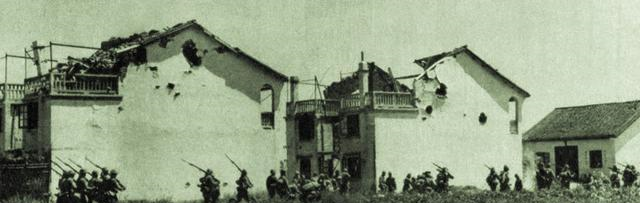 80多年前淞沪会战老照片，这场战役主动权其实掌握在中国手中__财经头条