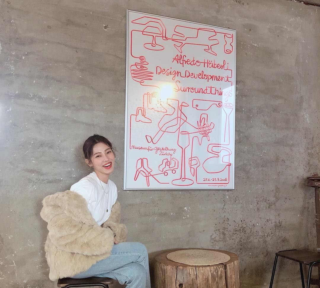 韩国网红模特jeon jisu小姐姐，拥有魔鬼身材，天使面孔