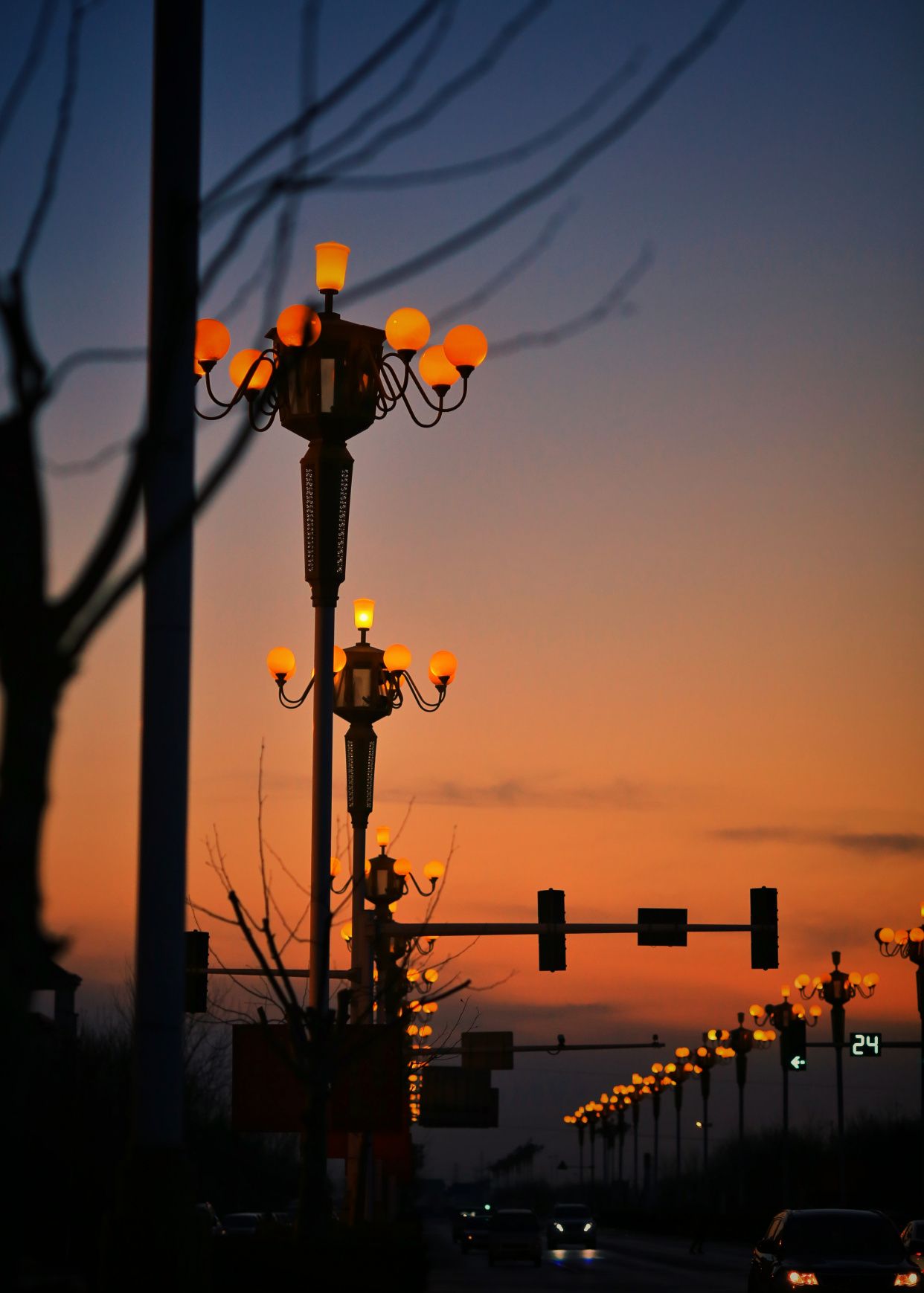 京唐港夜幕降临，回家的路上！